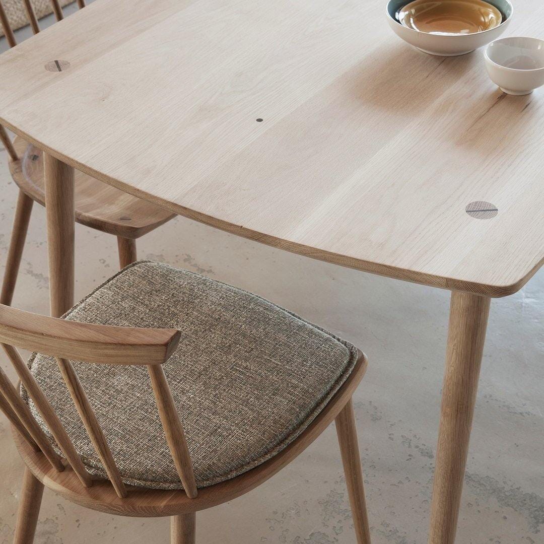 Dining Table with Curved Edges - Durable Design