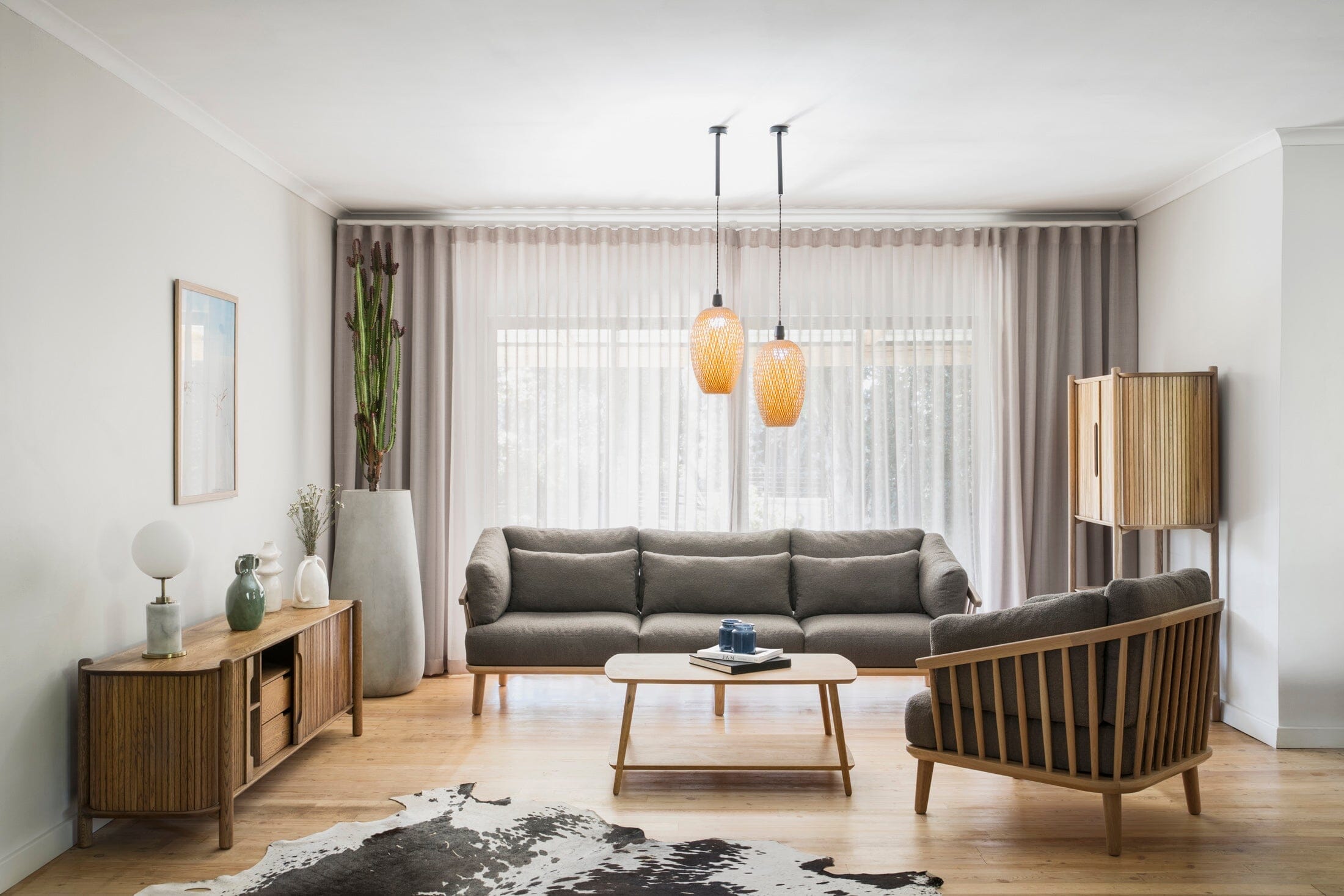 Spindle Couch Two Seater - Cozy Comfort with Elegant Design
